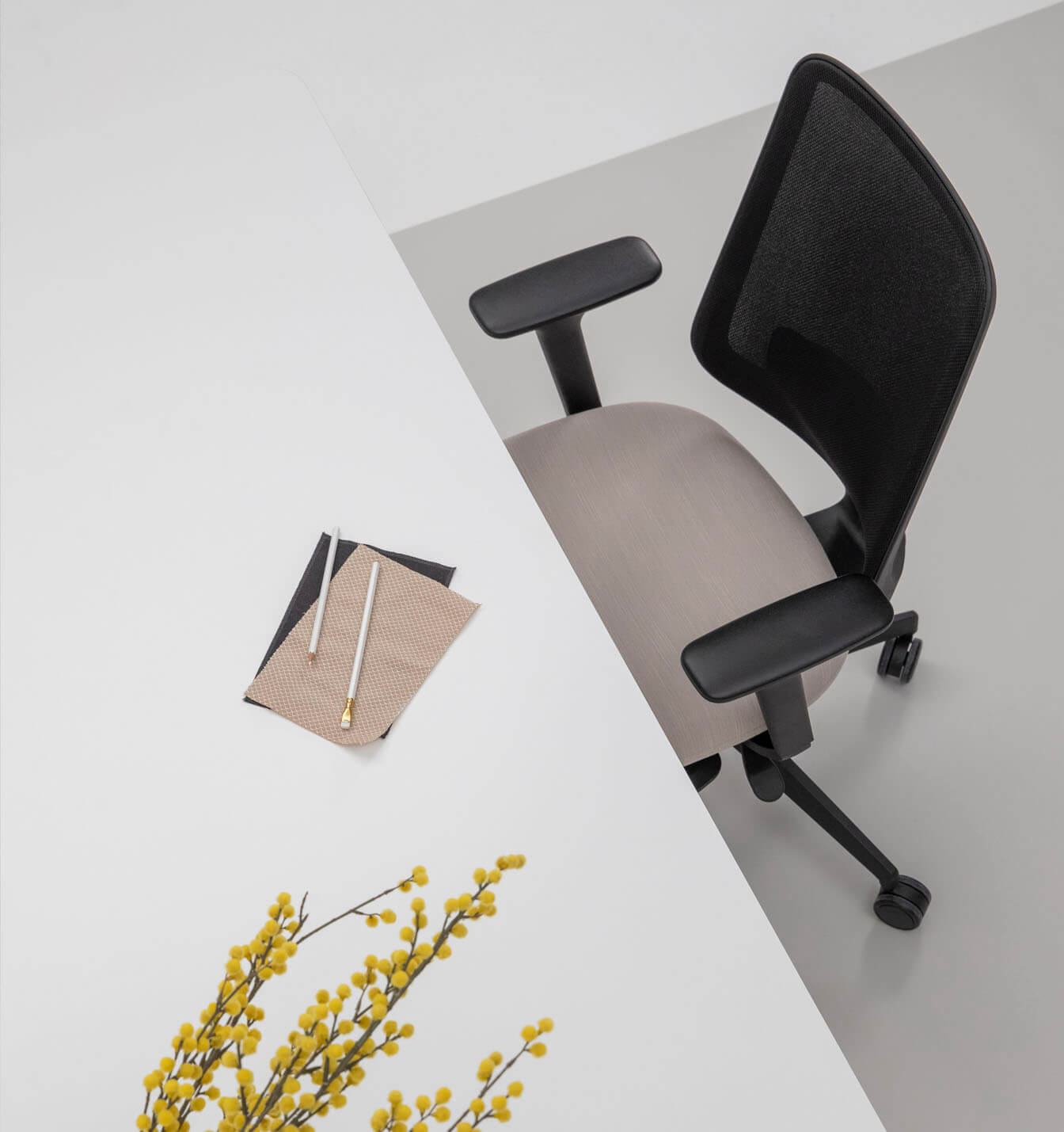 What is Lumbar Support In Office Chairs? - Slouch